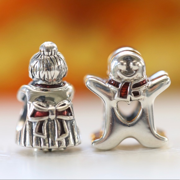 Pandora | Jewelry | Pandora Mrs Claus And Gingerbread Man Gift Set ...